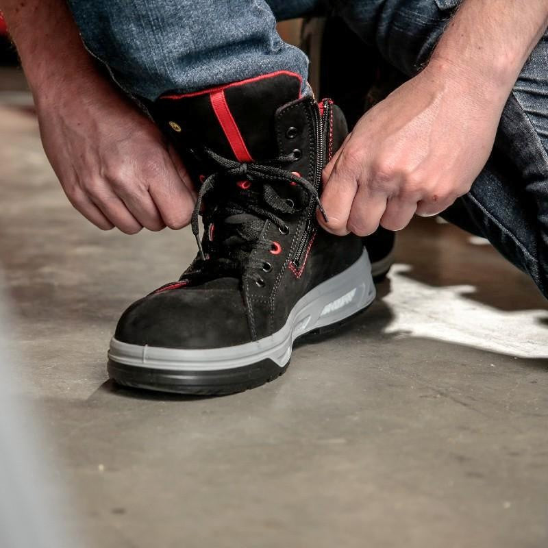 Safety Sneakers & Safety Runners For Men | Stitchkraft